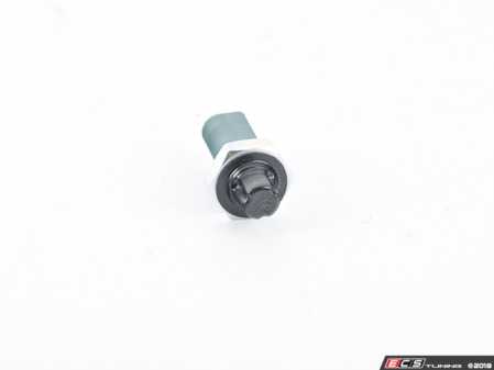 Genuine Volkswagen Audi - 03C919081 - Oil Pressure Switch - Black (03C ...