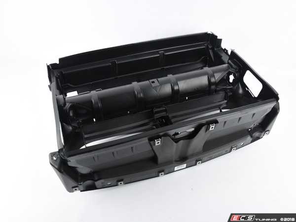 Genuine BMW - 51747224660 - F01 Air Duct (51-74-7-224-660)