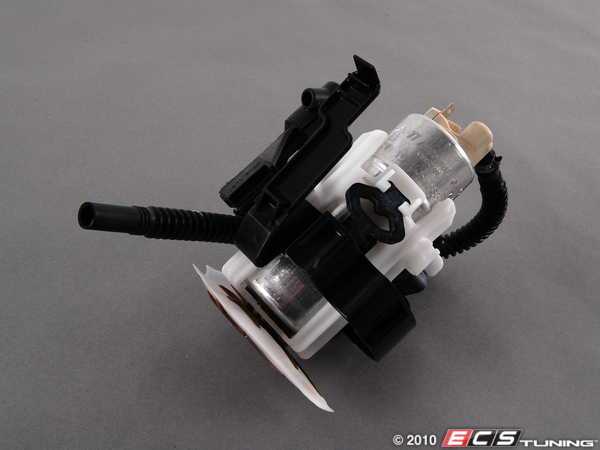 Genuine BMW - 16146752368 - Fuel Pump (16-14-6-752-368)