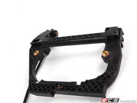 Genuine BMW - 51228236646 - E39 Rear Door Handle Carrier - Right (51-22 ...