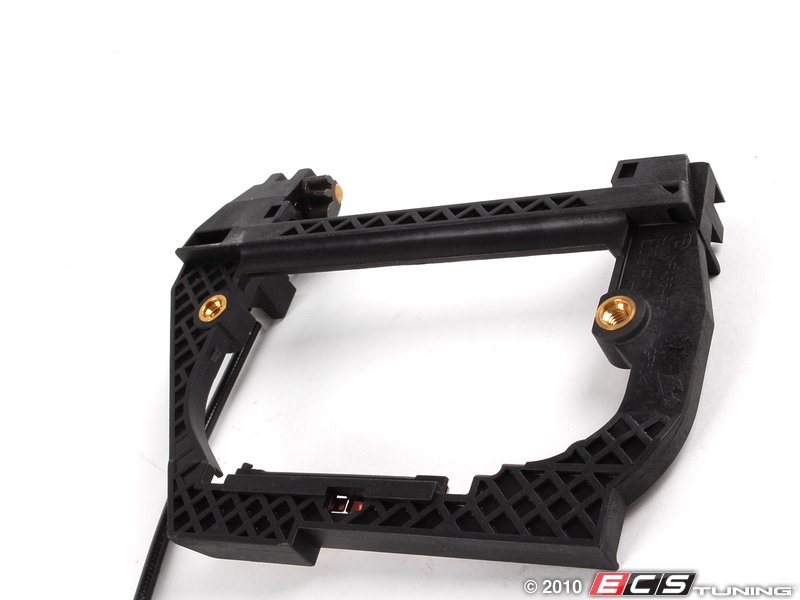 Genuine BMW - 51228236646 - E39 Rear Door Handle Carrier - Right (51-22 ...