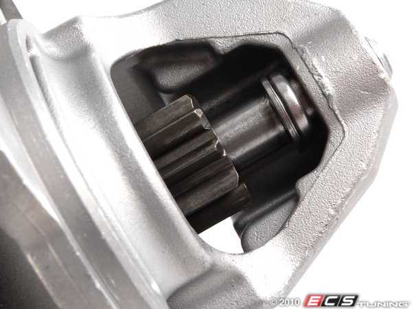 Bosch - 12417570488 - Reman Starter With Core Charge SR0466X 0986018837