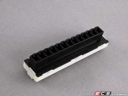 Genuine Mercedes Benz - 0045468040 - DISTRIBUTOR