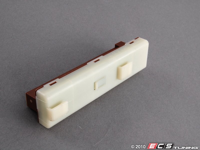 Genuine Mercedes Benz - 0045468140 - Distributor Block