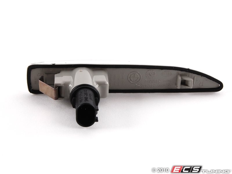 Genuine BMW - 63137164758 - Side marker Light - Right (63-13-7-164-758)