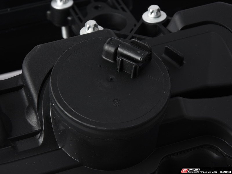 URO - 11127570292 - Valve Cover