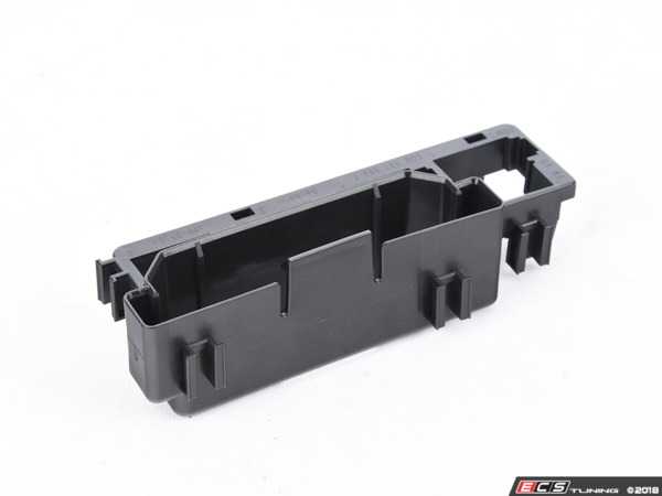Genuine Volkswagen Audi - 5Q0937503F - relay plate (5Q0 937 503 F)