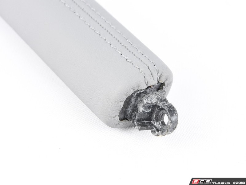Genuine Volkswagen Audi - 7L6867161B2V4 - Front Door Handle - Crystal ...