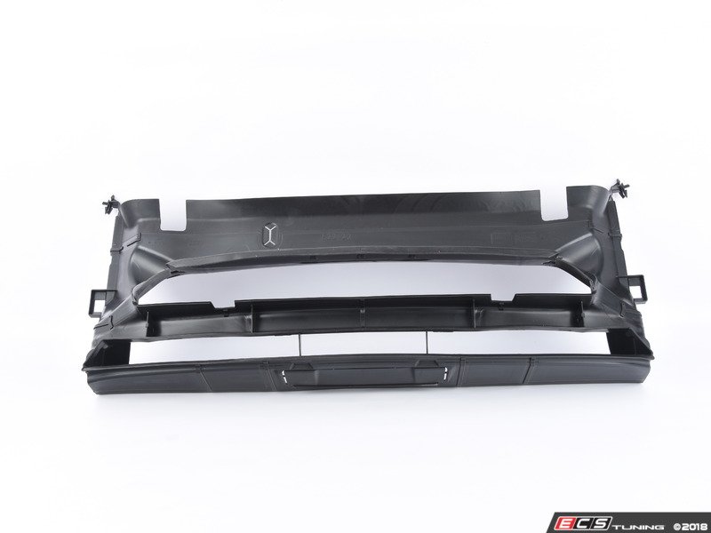 Genuine BMW - 51747290604 - Air Duct - Bottom (51-74-7-290-604)