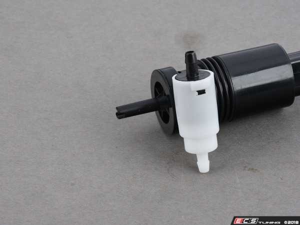 Hamburg Tech - 1648690421 - Windshield Washer Pump