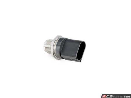 Genuine Mercedes Benz - 0061537828 - PRESSURE SEN