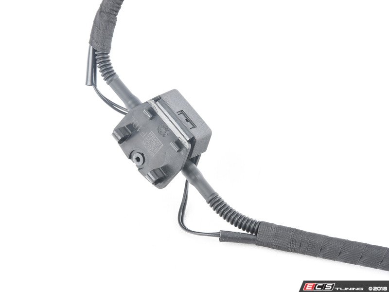 Genuine BMW - 61667205117 - F10 Windshield Washer Nozzle Array (61-66-7 ...