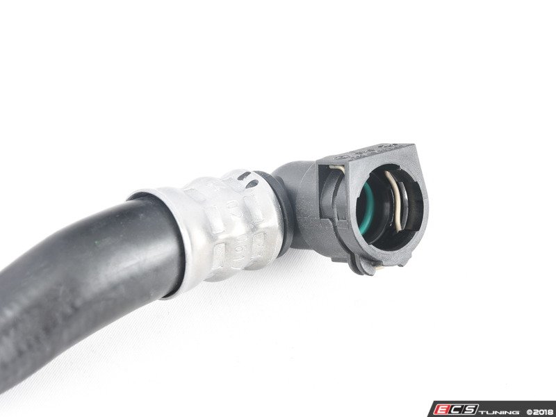 Genuine BMW - 17227583164 - F01 Oil Cooling Pipe Outlet (17-22-7-583-164)