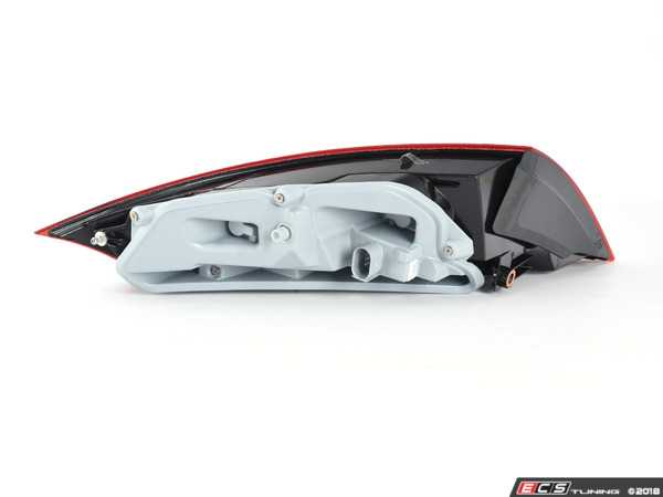 Genuine Volkswagen Audi - 8J0945096N - Tail Light - Black - Right (8J0 ...