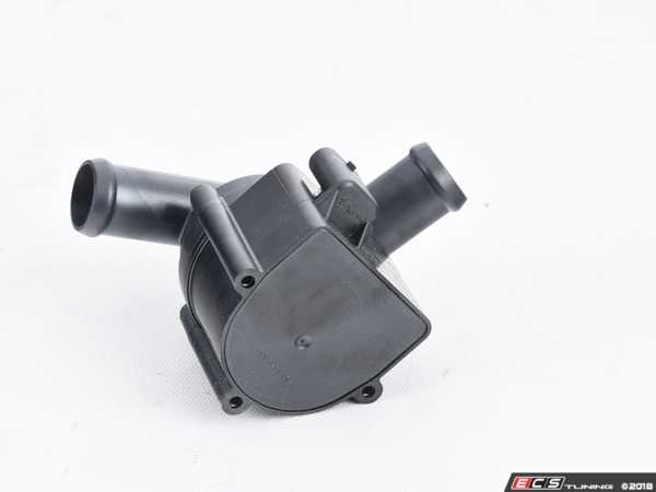 Genuine Volkswagen Audi - 079965561 - WATER PUMP (079 965 561)