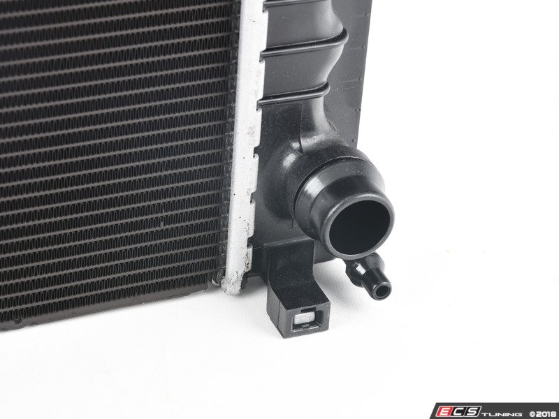 Genuine MINI - 17117617638 - Aluminum Radiator (17-11-7-617-638)