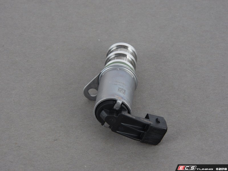 Genuine BMW - 11417584990 - Oil Pressure Control Valve (11-41-7-584-990)