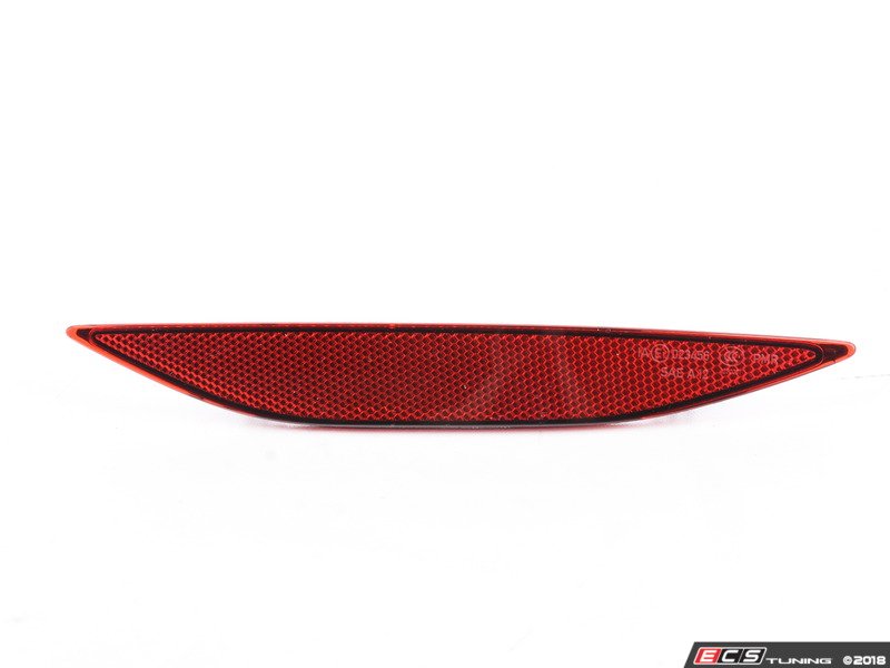 Genuine Volkswagen Audi - 5G0945106B - Rear Bumper Reflector - Right ...