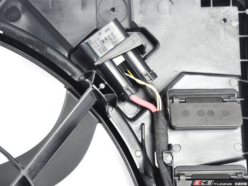 Genuine Volkswagen Audi - 7P0121203K - Cooling Fan - With Shroud (7P0 ...