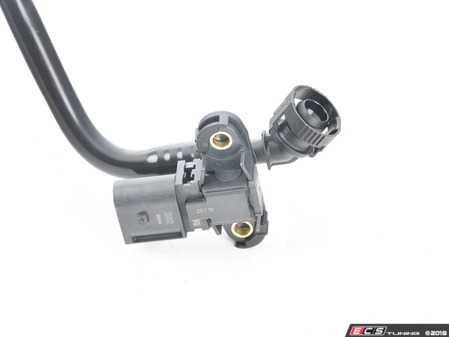 Genuine BMW - 13907636145 - Fuel Tank Breather Valve with Breather Line ...