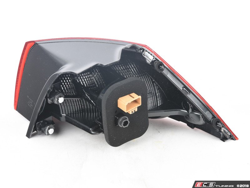 Genuine Volkswagen Audi - 5GM945095F - Outer LED Tail Light Assembly ...