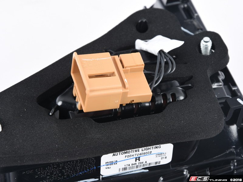 Genuine Volkswagen Audi - 17A945094A - TAIL LIGHT (17A 945 094 A)