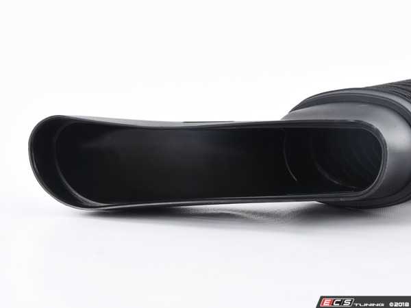 URO - 2720903582 - Air Intake Duct - Left