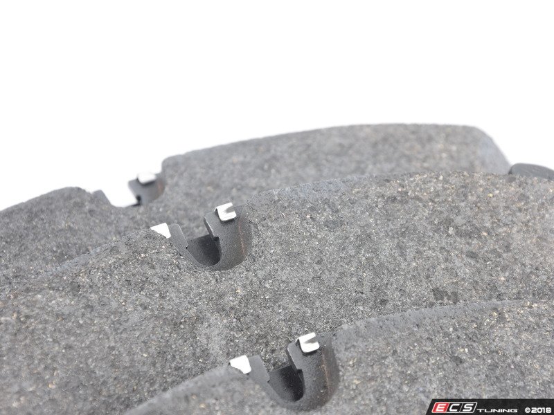 Genuine Volkswagen Audi - 7L0698151N - Brake Pad Set (7L0 698 151 N)