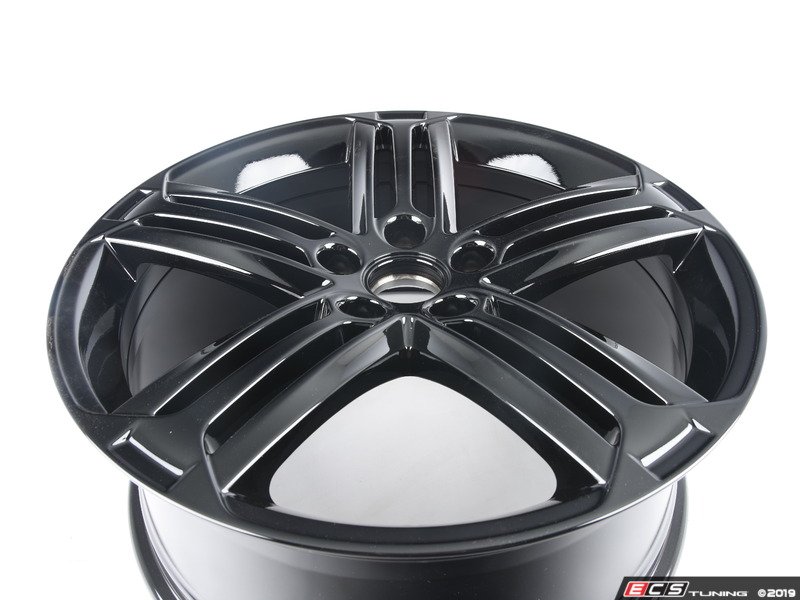 Genuine European Volkswagen Audi - 5K0601025MAX1 - 19" Talladega ...