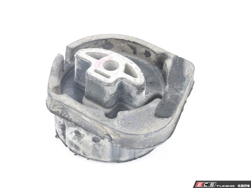 Corteco - 22326856421 - F10 Transfer Case Mount