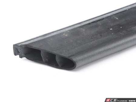 Genuine BMW - 51762990366 - SEALING, ENGINE COMP (51-76-2-990-366)