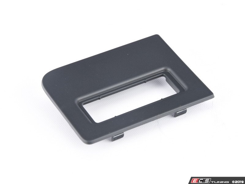 Genuine BMW - 51497172138 - RIGHT TAIL LIGHT COV (51-49-7-172-138)