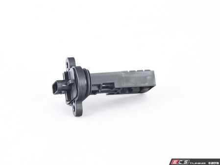 Genuine BMW - 13628658527 - Mass Airflow Sensor (13-62-8-658-527)
