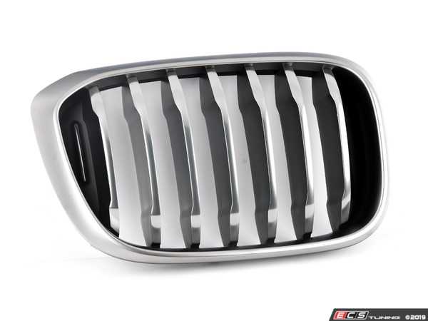 Genuine BMW - 51137464922 - Grille - Front - Right (51-13-7-464-922)