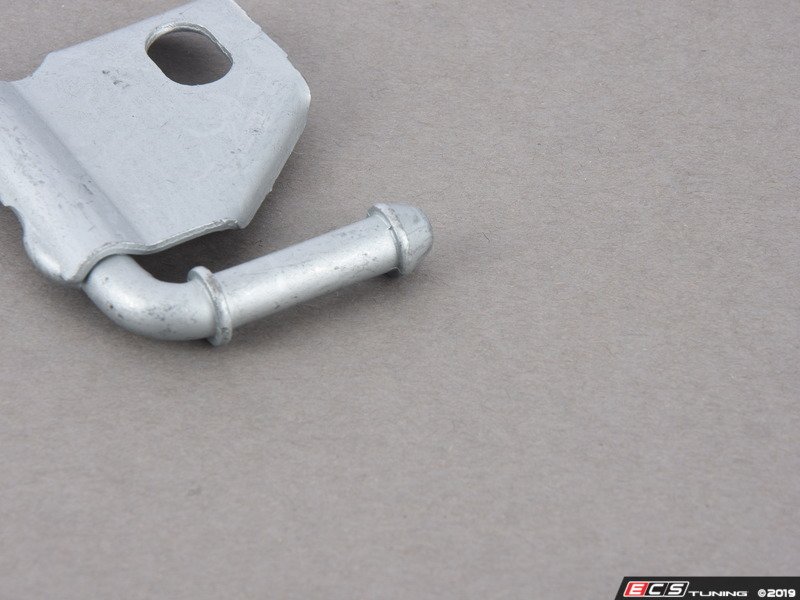 Genuine BMW - 18207549977 - Holder (18-20-7-549-977)