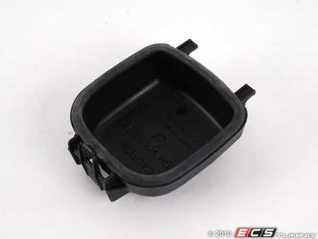 Genuine Mercedes Benz - 1638200749 - CAP