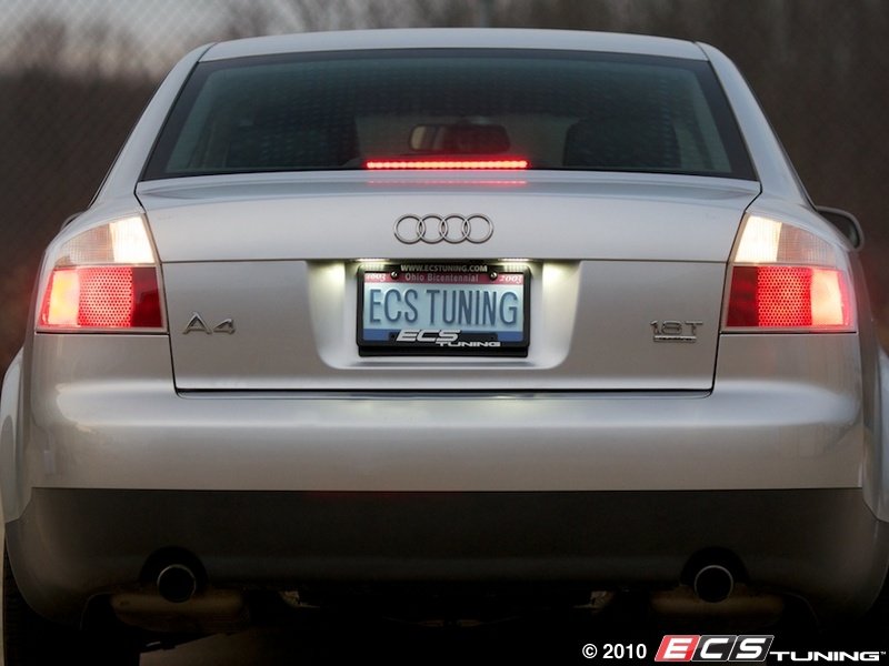 ECS News - Audi B6 A4 Red/Clear Tail Light Kit