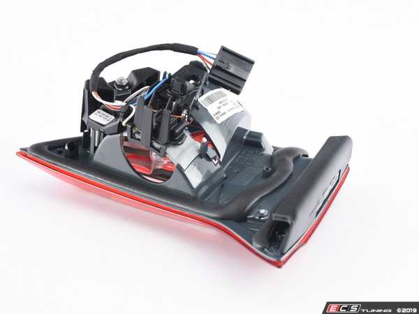 Genuine BMW - 63217296102 - Inner Tail Light - Right (63-21-7-296-102)