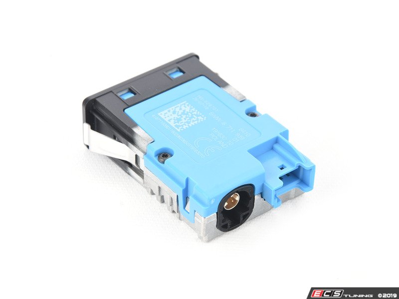 Genuine MINI - 84108711939 - USB Socket - AKTIV (84-10-8-711-939)