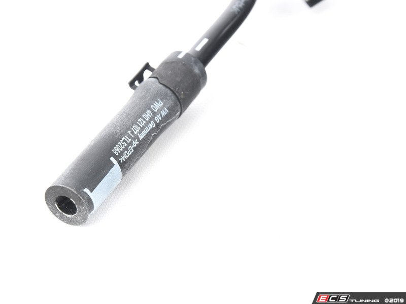 Genuine Volkswagen Audi - 4H0121081AT - TUBE (4H0 121 081 AT)