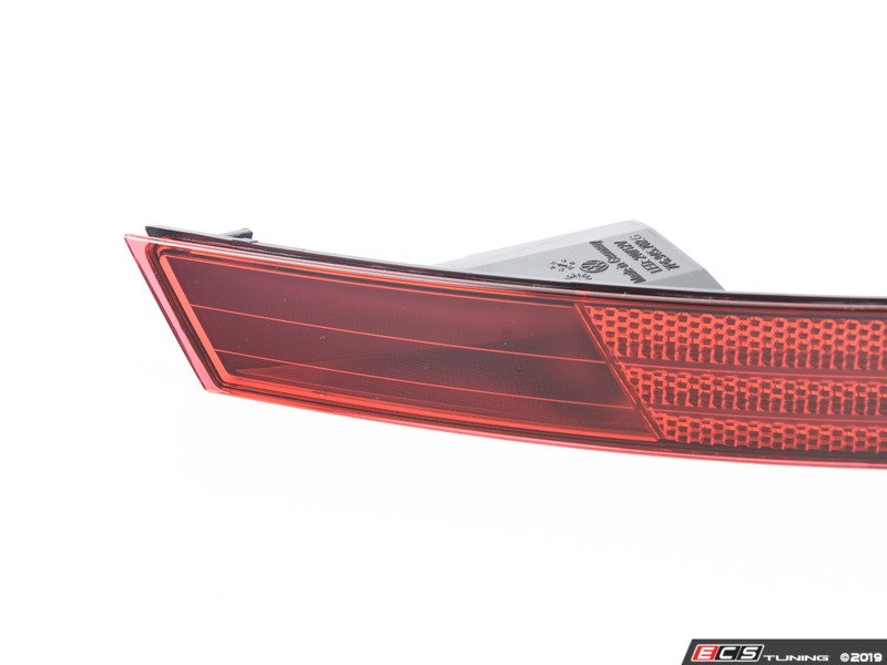 Genuine Volkswagen Audi - 7P6945702G - Rear Reflector - Right (7P6 945 ...