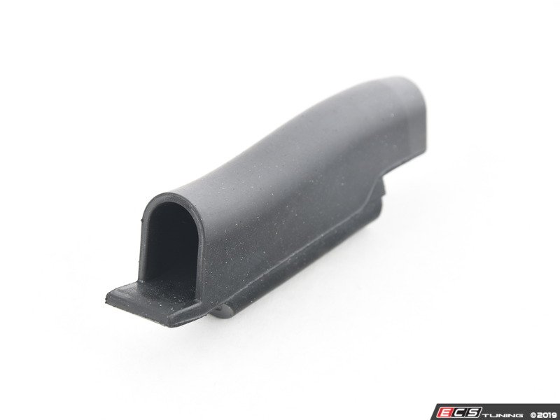 Genuine Porsche - 95851161401 - FILLER PIECE ENGINE