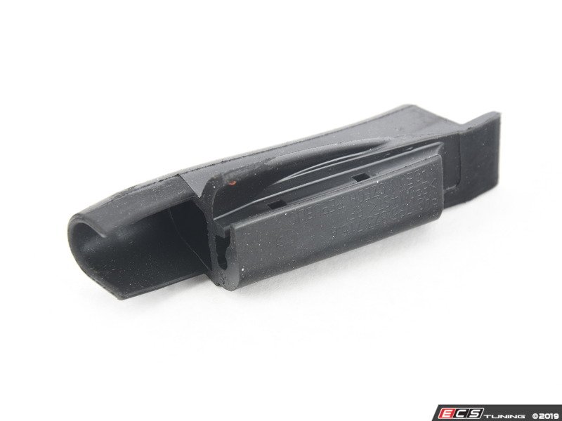 Genuine Porsche - 95851161401 - FILLER PIECE ENGINE