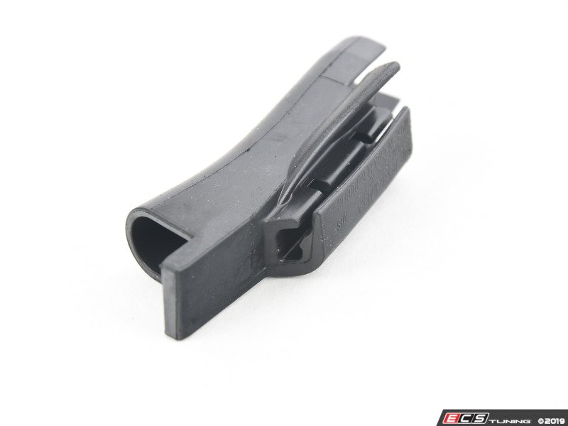 Genuine Porsche - 95851161301 - FILLER PIECE ENGINE