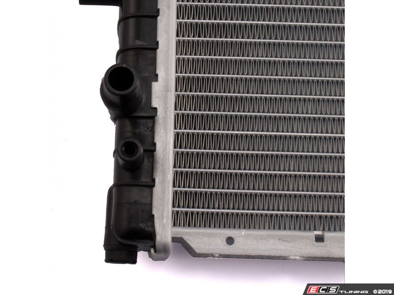 TYC - 17107544668 - E53 Radiator
