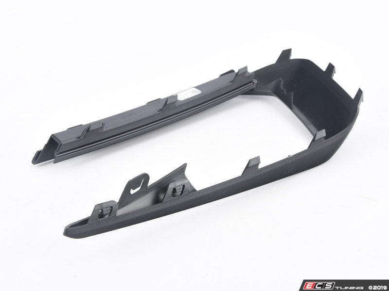 Genuine Volkswagen Audi - 5C6853665G9B9 - GRILLE (5C6 853 665 G 9B9)