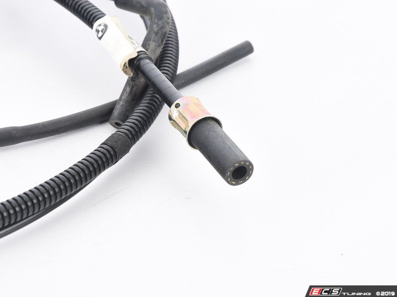 Genuine BMW - 16131184233 - Vacuum Pipe (16-13-1-184-233)