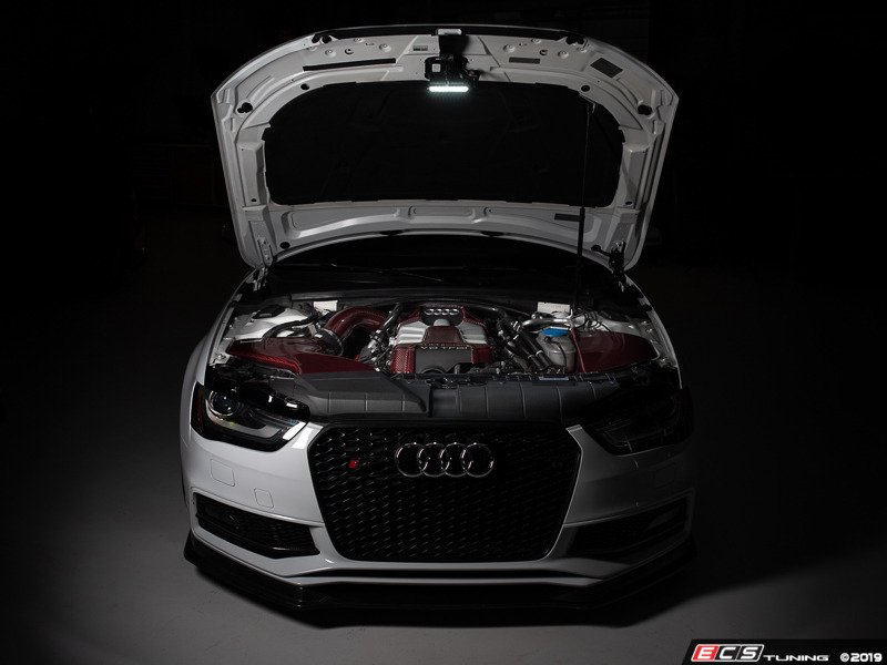 ECS - 017146ECS01 - Audi B8/8.5 A4/S4 Engine Bay Lighting Kit