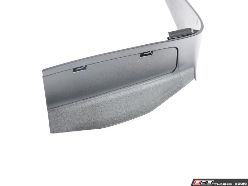 Genuine BMW - 11427577284 - Oil Cooler Thermostat Housing With ...