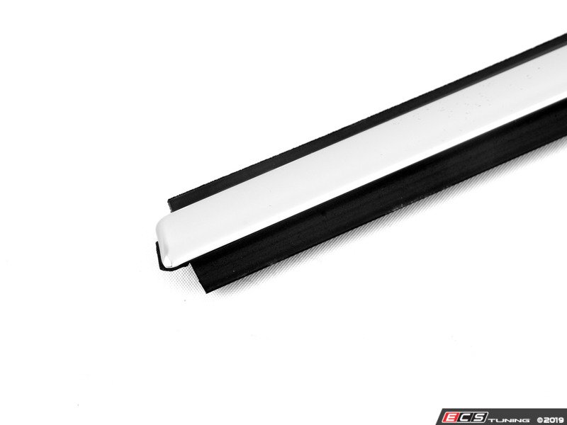Genuine BMW - 51337164954 - Door Channel Cover - Front Right (51-33-7 ...